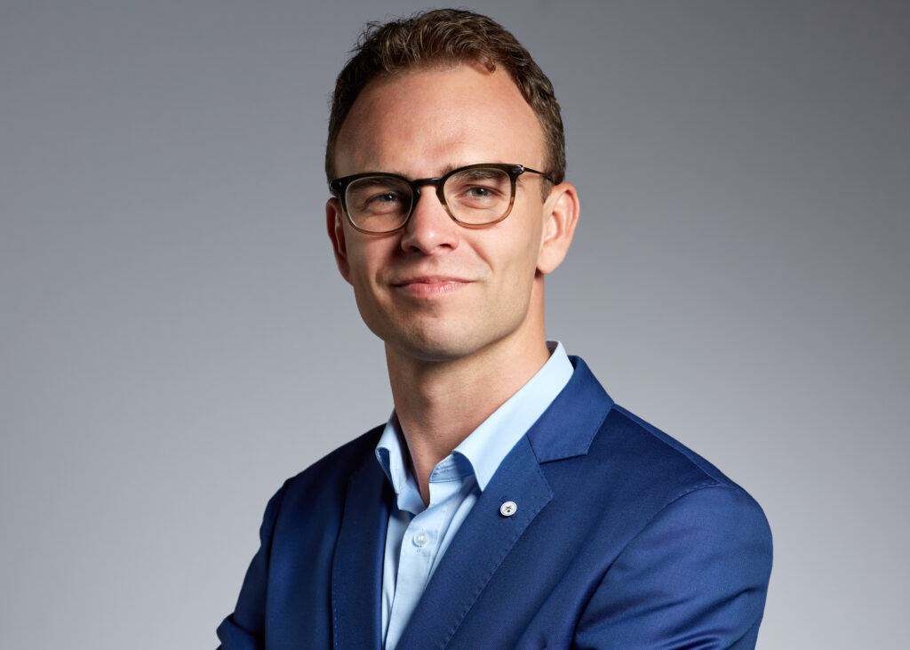 About AM - AM | Developers of impact